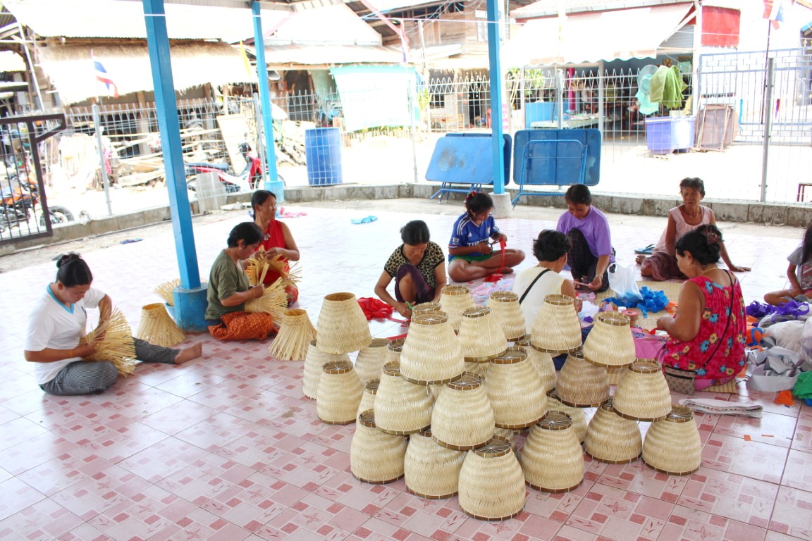จักสานหวาย สานชีวิต สร้างอาชีพชุมชนอิตื้อ - ปักหมุดเมืองไทย
